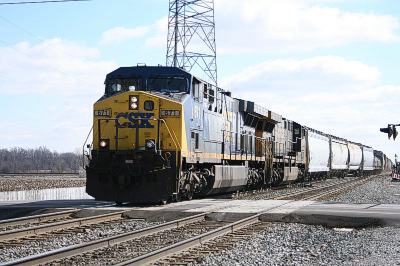 CSX 671
